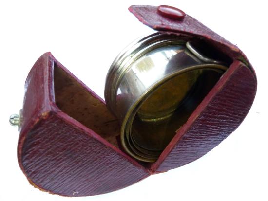 ZMW Militaria | Vintage Collapsible Tipple Cup