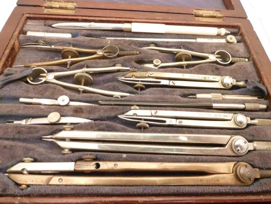 ZMW Militaria | RAF Weeton - WW2 Navigation & Drawing Instruments